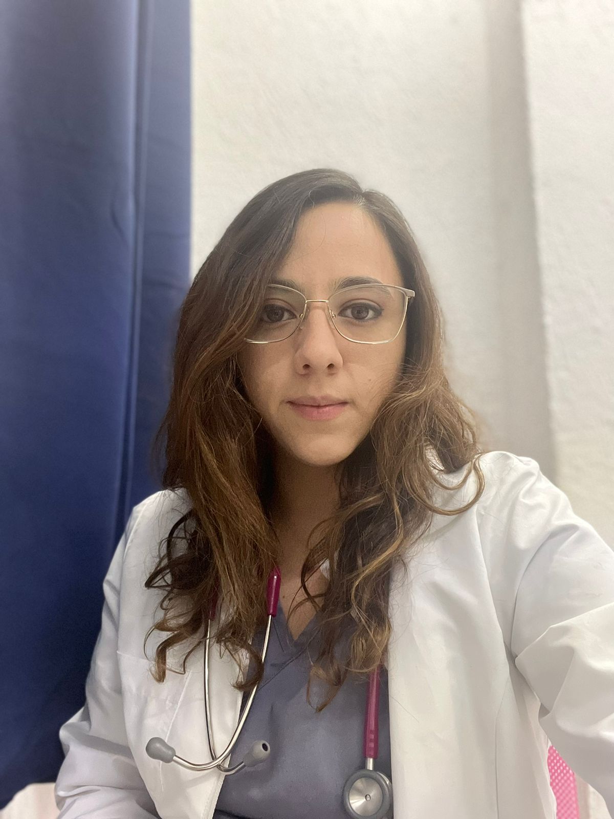 MVZ. Mónica Martinez - Capacitación Veterinaria